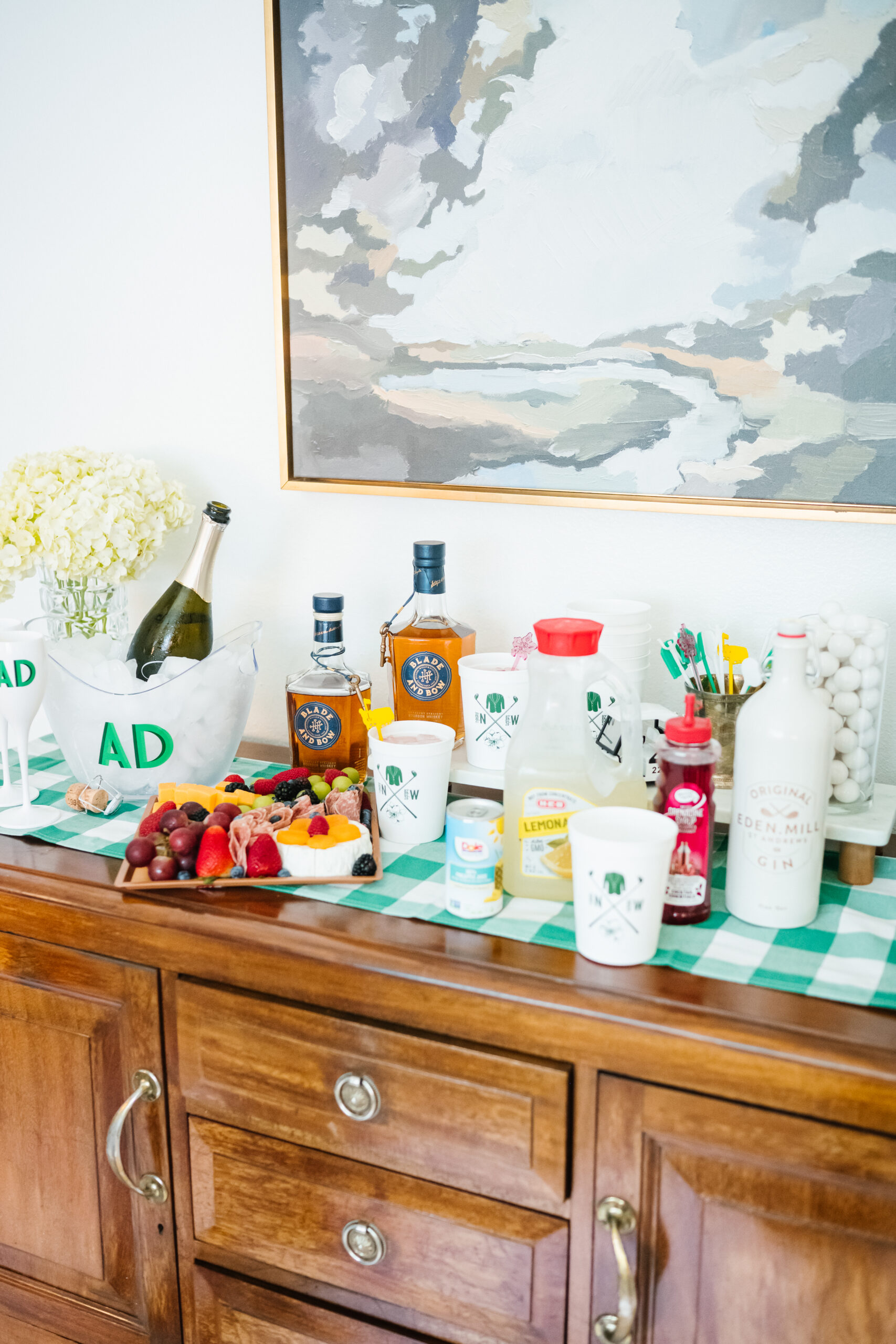 How to Throw the Perfect Masters Party - Thrifty Pineapple